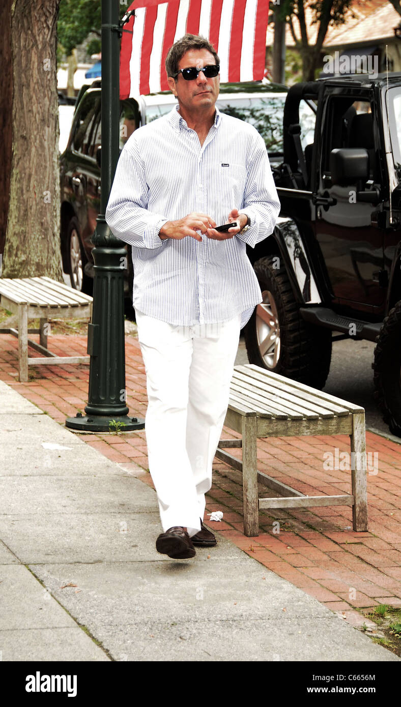 Mario singer singer in attendance hi-res stock photography and images ...