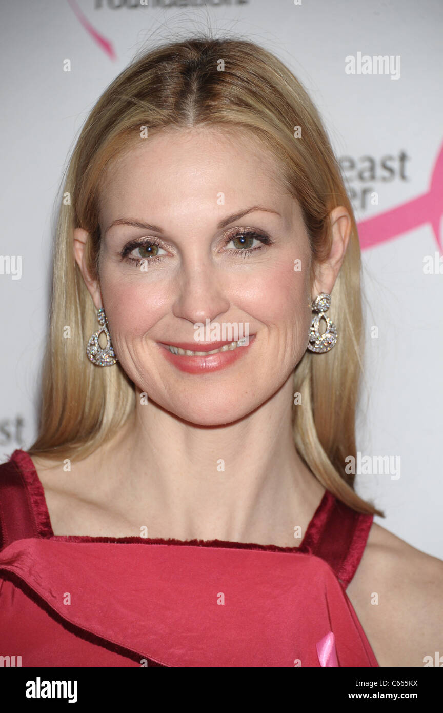 Kelly Rutherford Hot