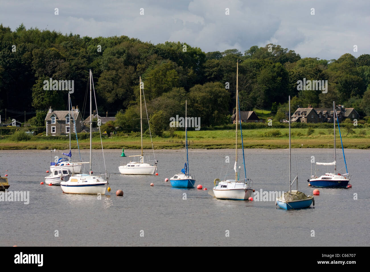 Fishing boats moored kirkcudbright harbour hi-res stock photography and ...