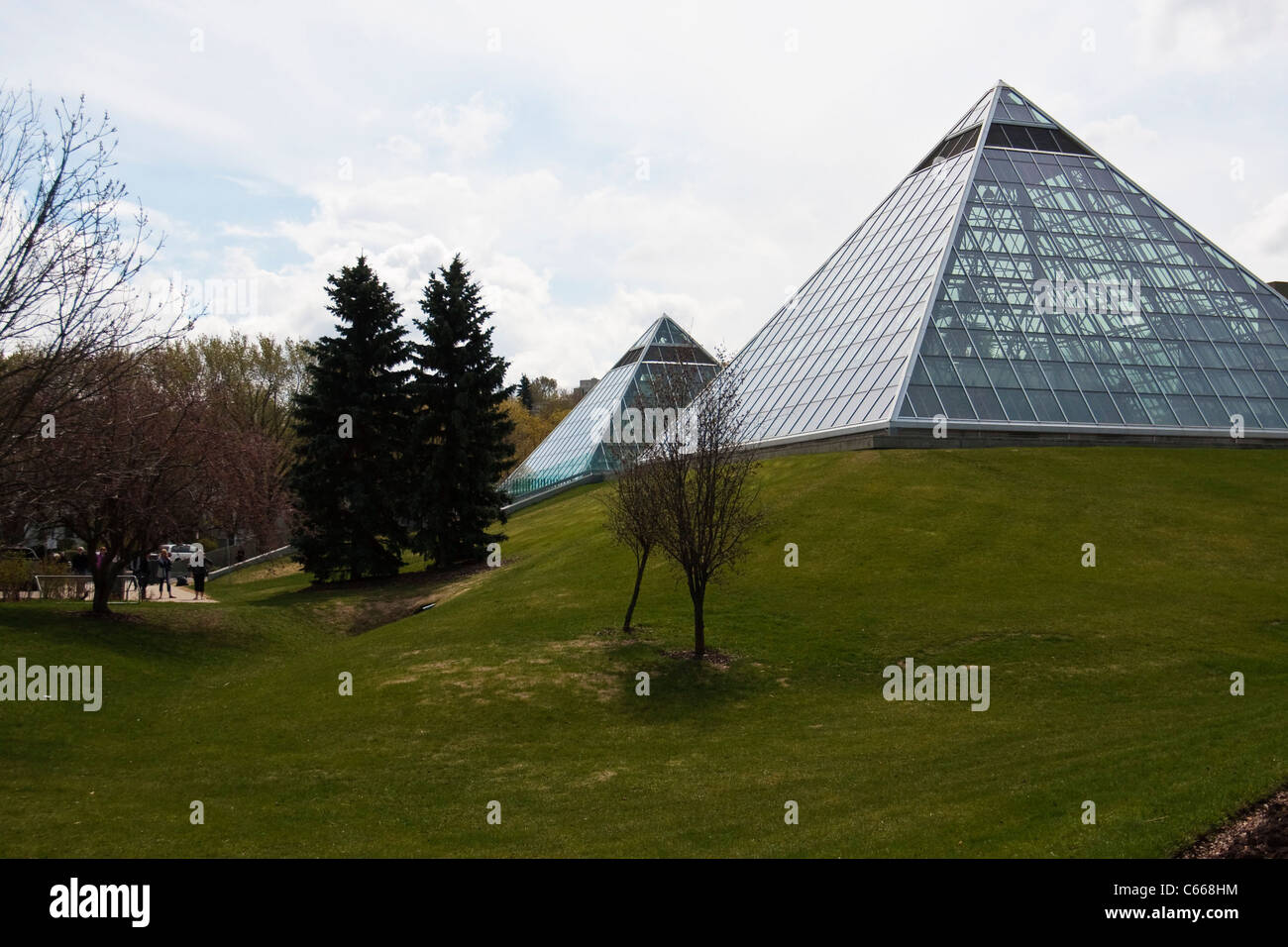 Conservatory greenhouse edmonton hi-res stock photography and images ...