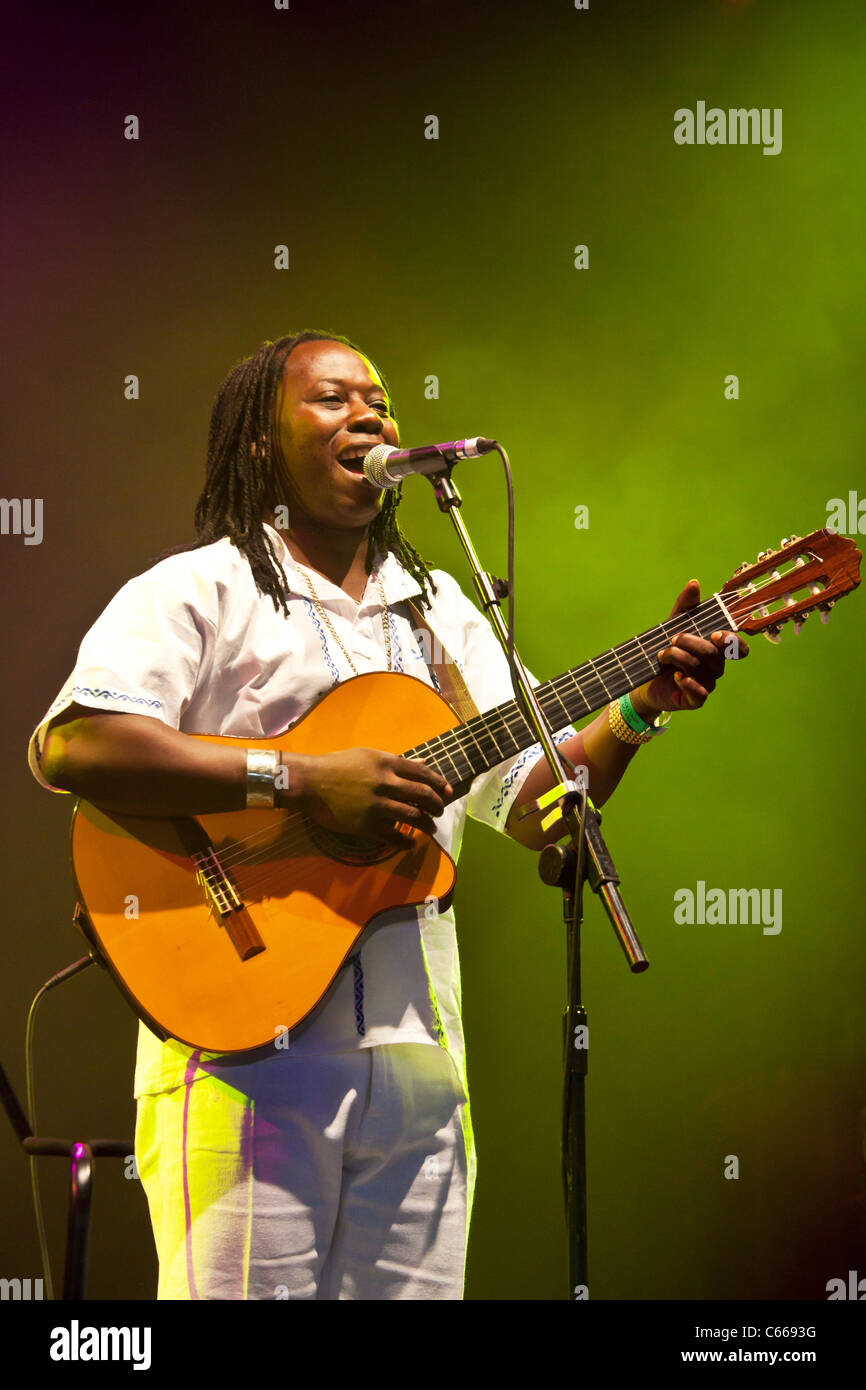 Honduras dance hi-res stock photography and images - Alamy