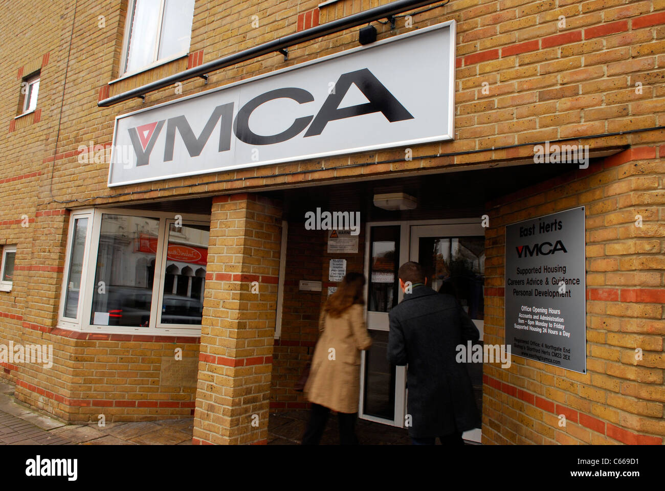 Ymca logo hi-res stock photography and images - Alamy