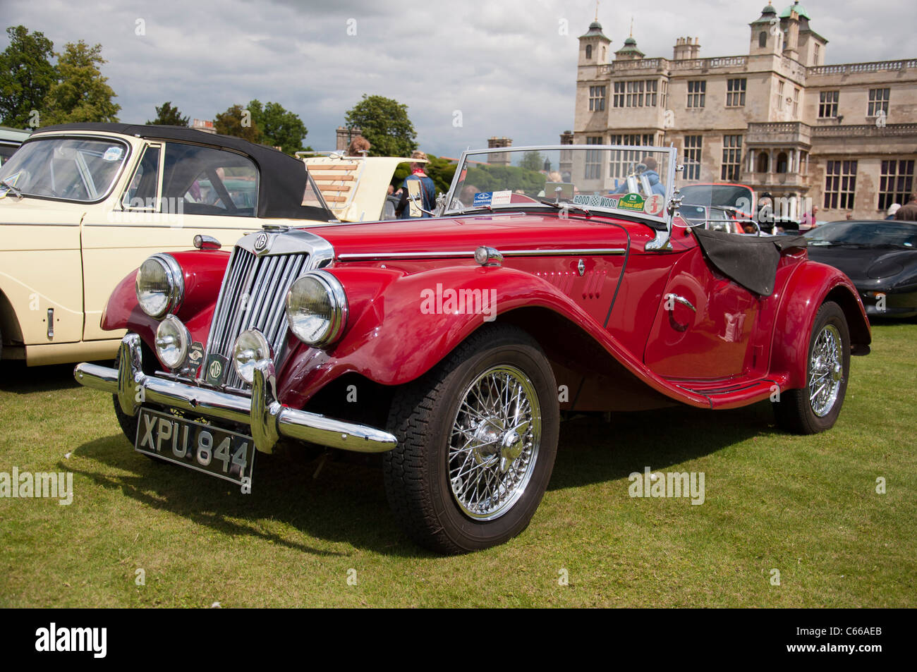 Classic Cars at the Audley End House classic show Stock Photo - Alamy