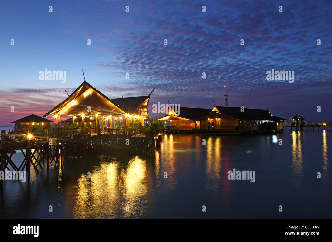 Kapalai resort kapalai island malaysia hi-res stock photography and ...