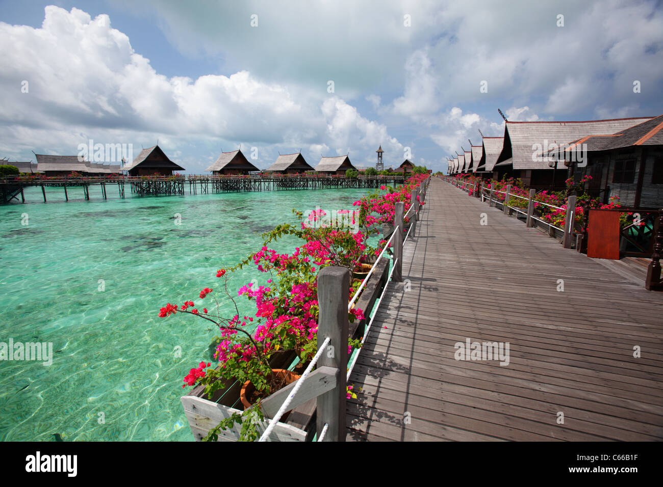 Kapalai resort kapalai island malaysia hi-res stock photography and ...