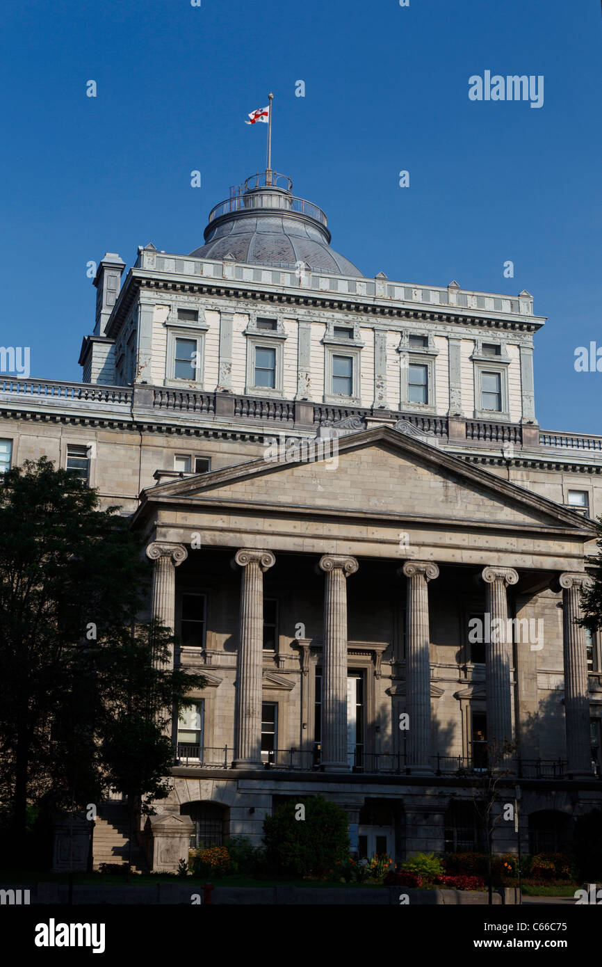Old courthouse old montreal quebec hi-res stock photography and images ...