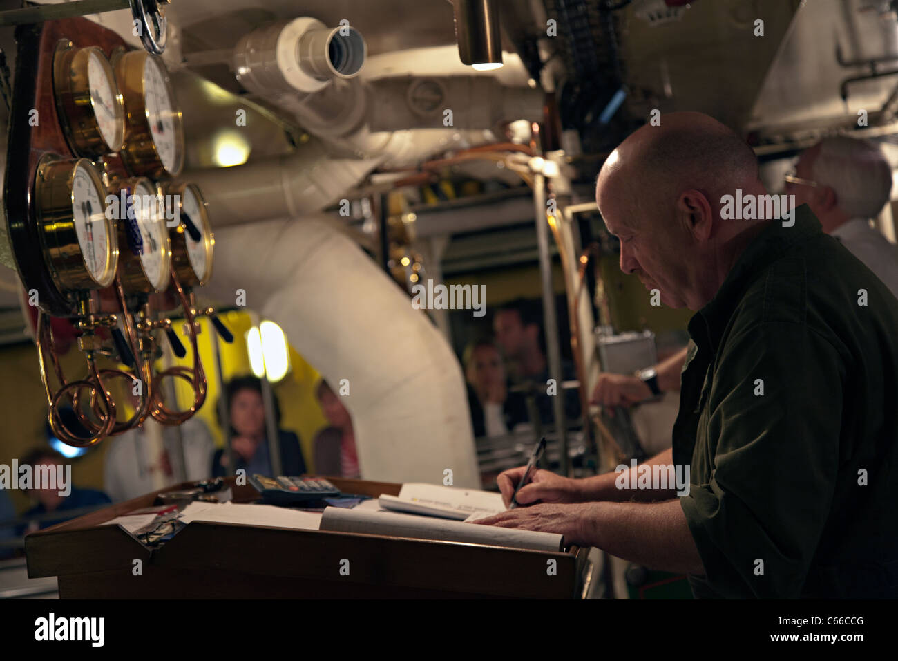 Steam ship engine room hi-res stock photography and images - Alamy