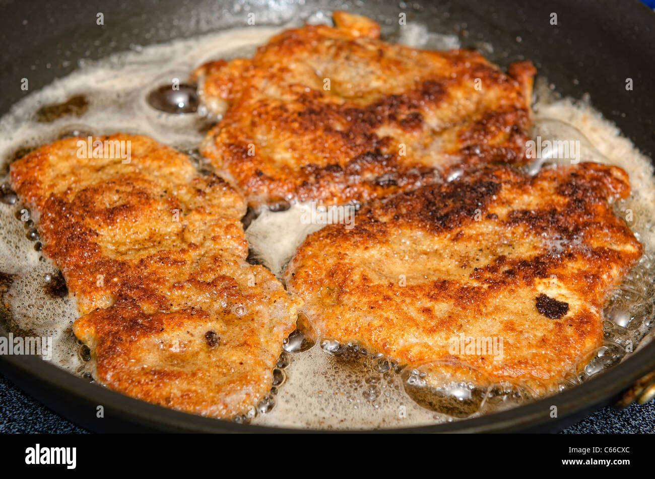German schnitzel hi-res stock photography and images - Alamy