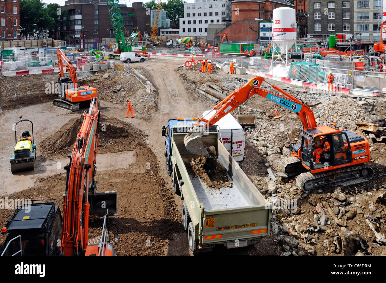 Construction site on london hi-res stock photography and images - Alamy