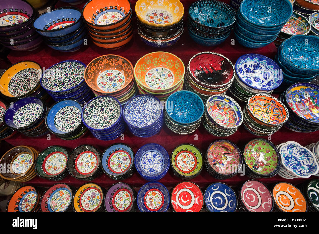 Turkey, Istanbul, Sultanahmet, Grand Bazaar, Ceramic Crockery Shop ...