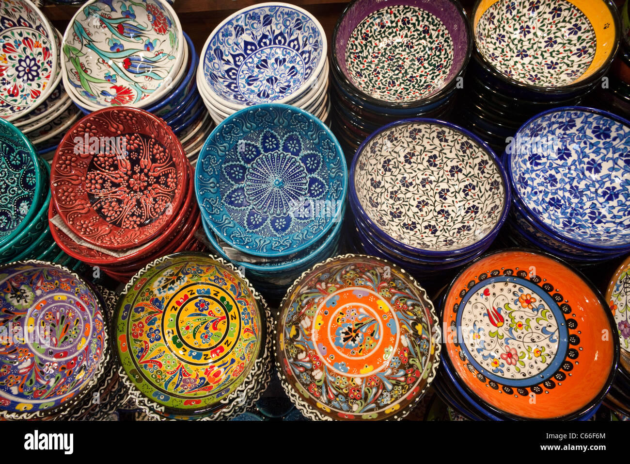 Turkey, Istanbul, Sultanahmet, Grand Bazaar, Ceramic Crockery Shop ...