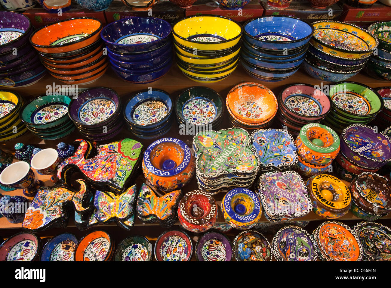 Turkey, Istanbul, Sultanahmet, Grand Bazaar, Ceramic Crockery Shop ...