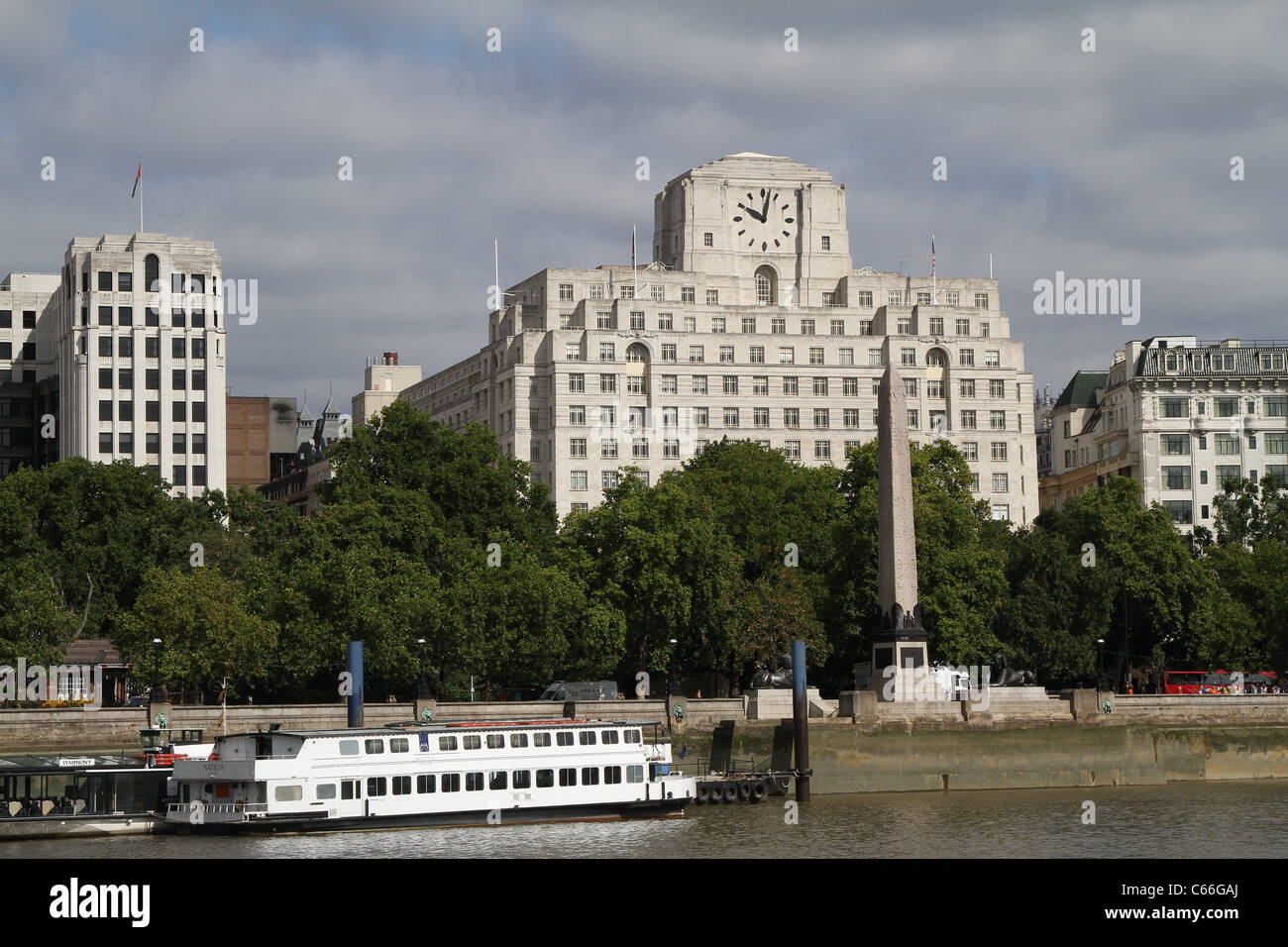 The london needle in the city of westminster hi-res stock photography ...