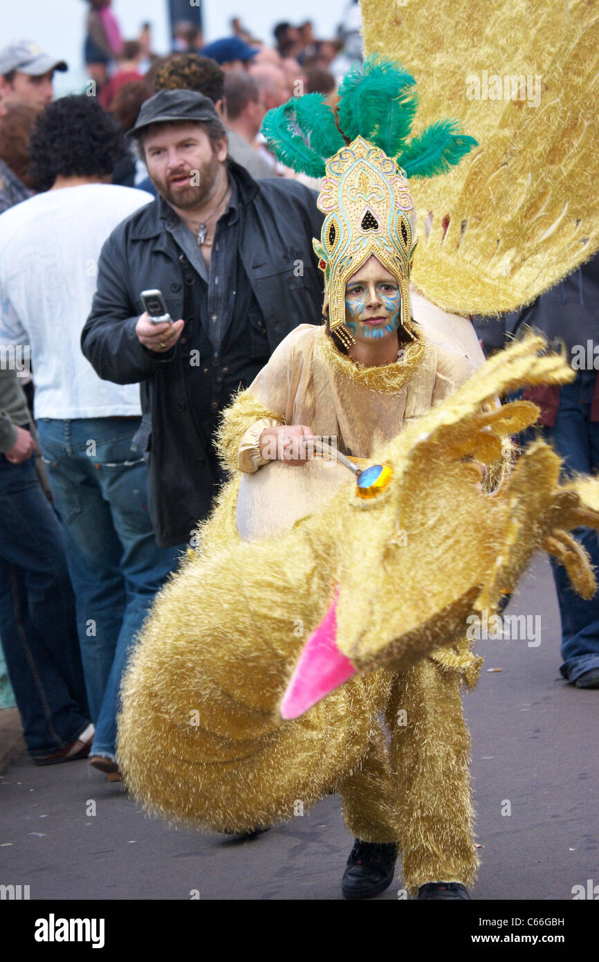 Carnival Collective dance members perform at the Brighton Carnival 2005 ...