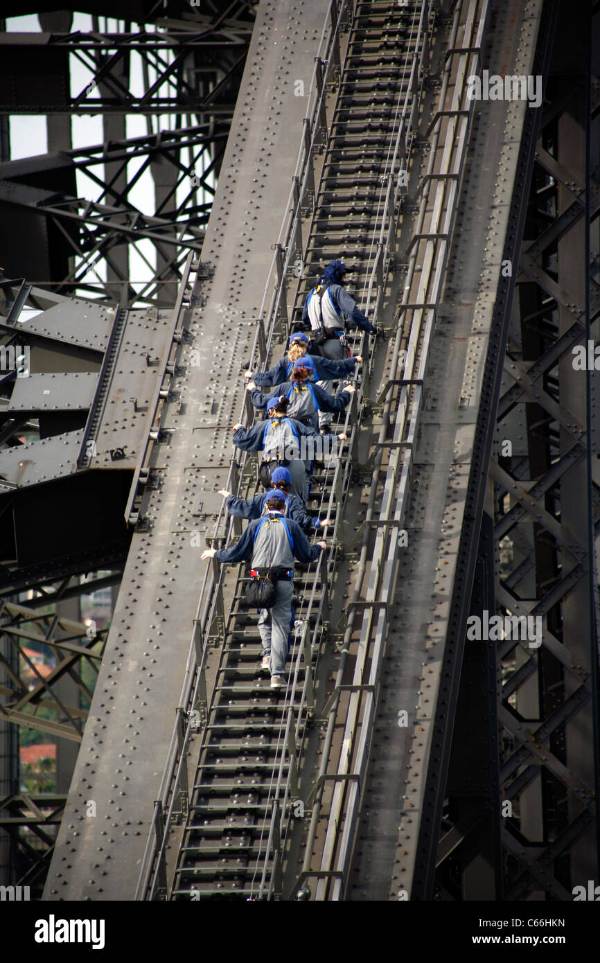People climbing the Harbour Bridge, Sydney, Australia Stock Photo - Alamy