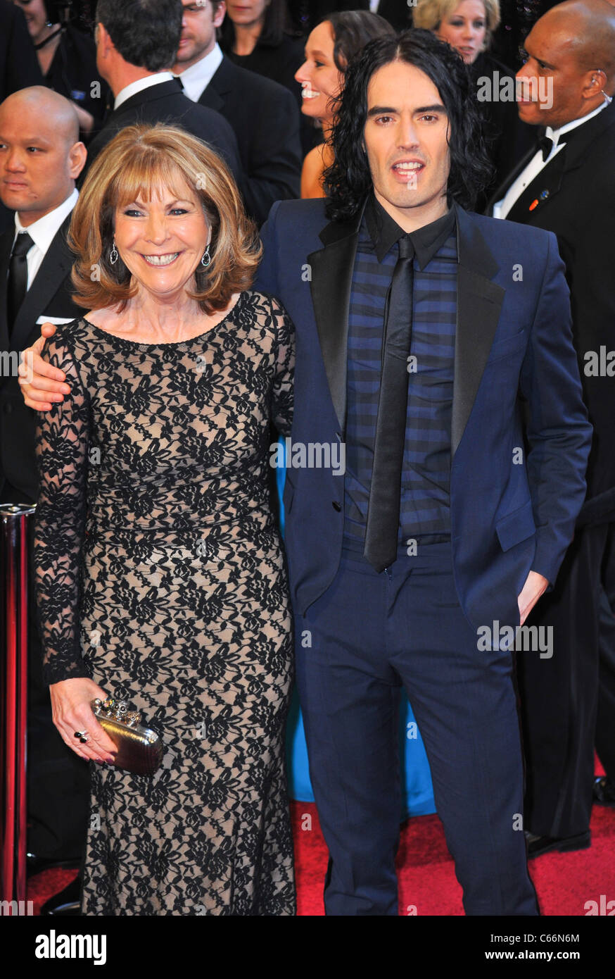 Russell Brand, Mother at arrivals for The 83rd Academy Awards Oscars ...