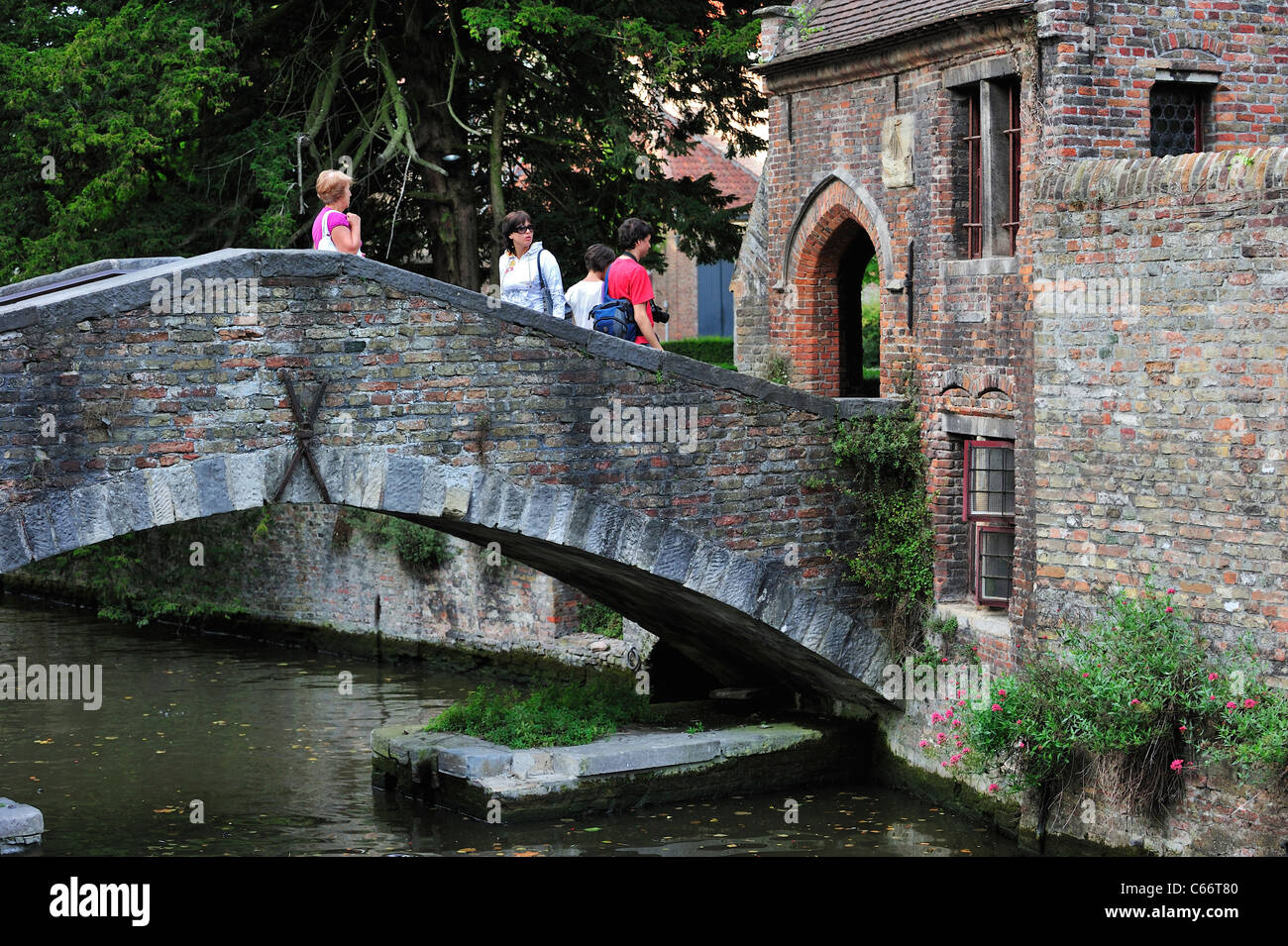 Bonifacius bridge hi-res stock photography and images - Alamy
