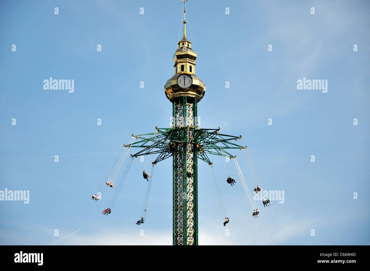 Chairoplane hi-res stock photography and images - Alamy