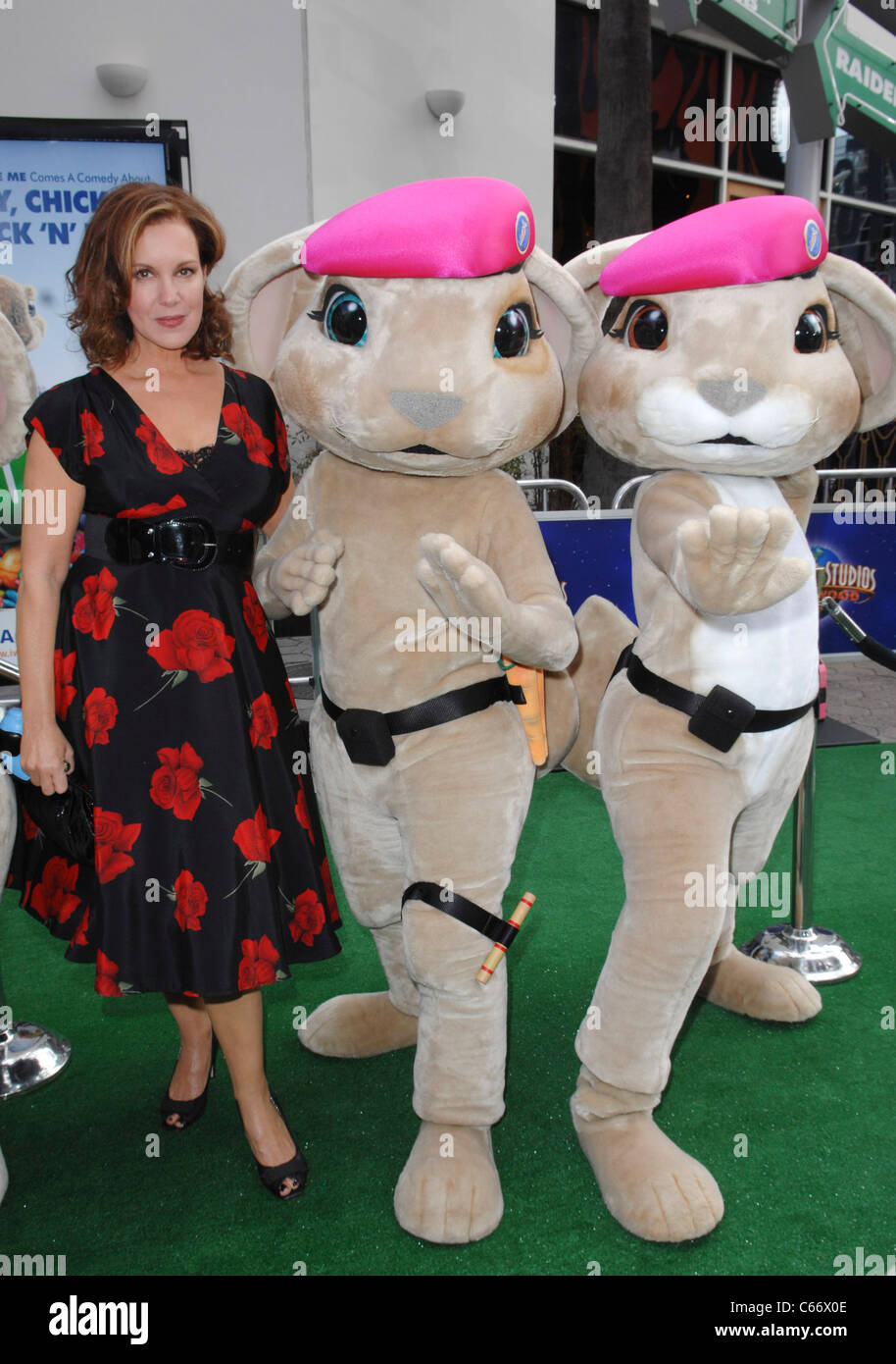 Elizabeth Perkins at arrivals for HOP Premiere, Universal CityWalk, Los ...