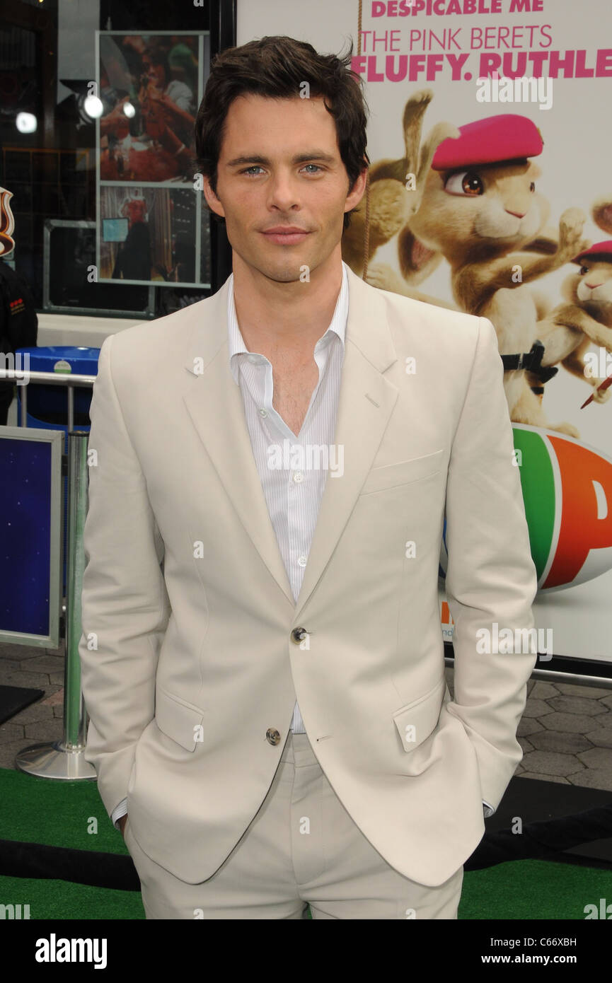 Hop 2011 james marsden hi-res stock photography and images - Alamy