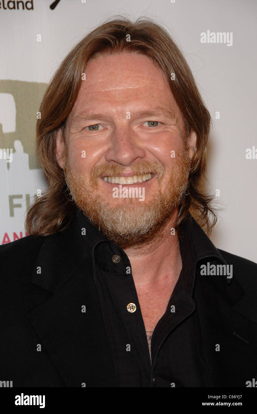 Michael Logue's Instagram, Twitter & Facebook on IDCrawl