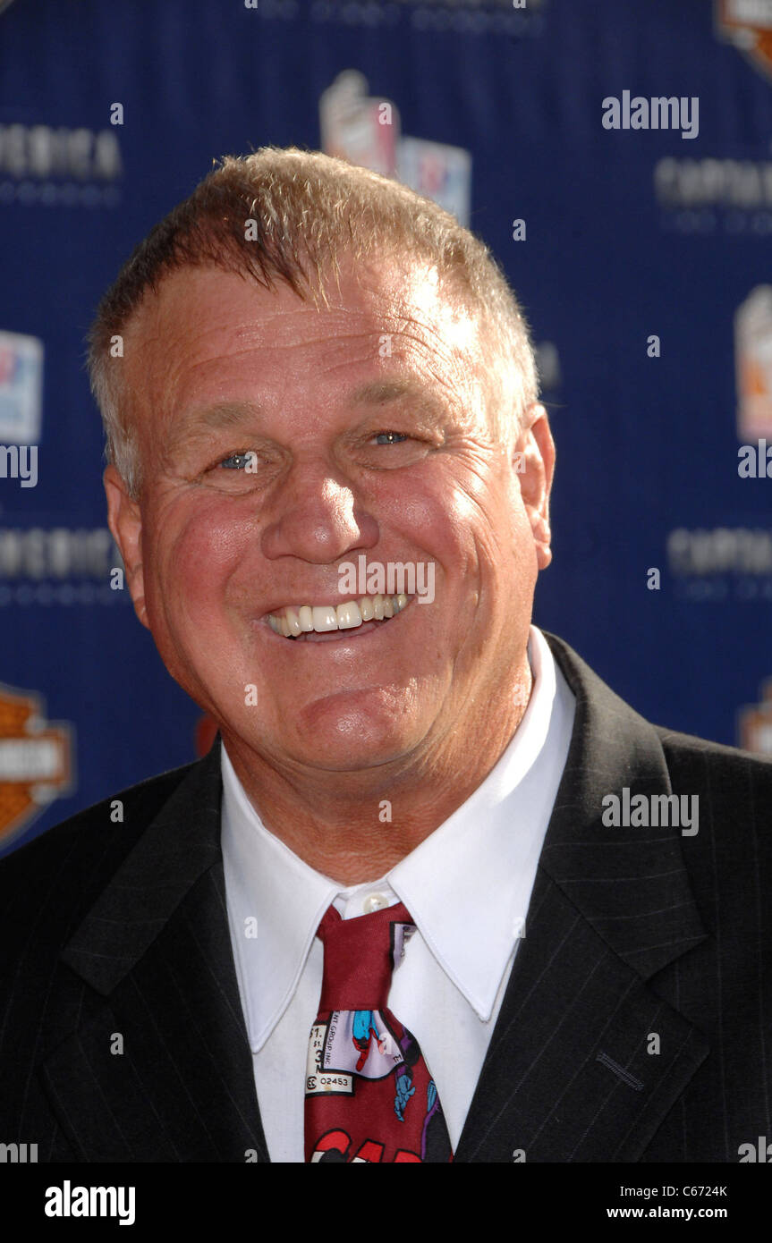 Reb Brown at arrivals for Captain America: The First Avenger Premiere ...