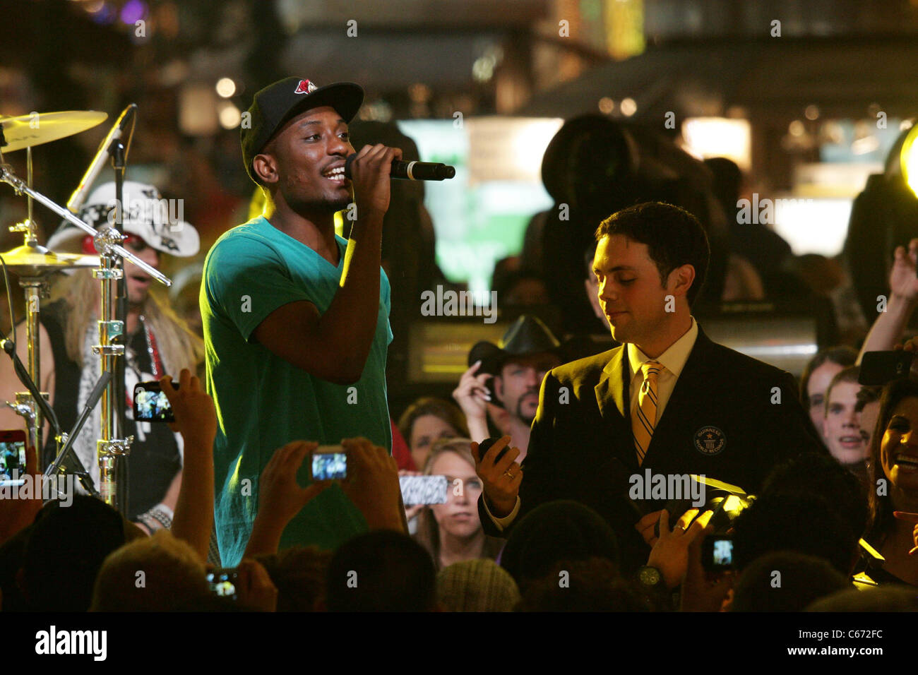 Chidera "Chiddy" Anamege of Chiddy Bang, Guinness World Record ...