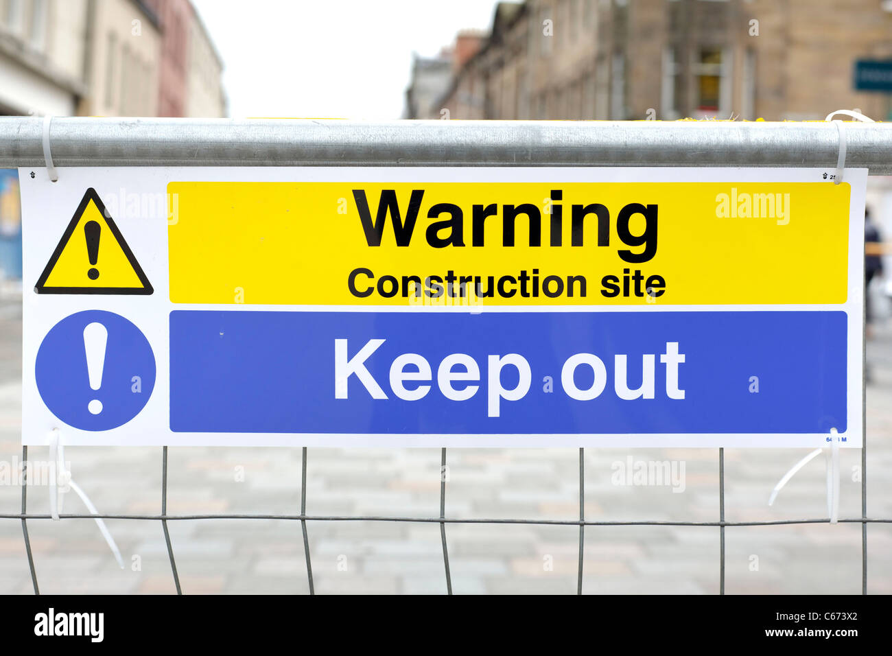 Keep out - construction site warning sign Stock Photo - Alamy