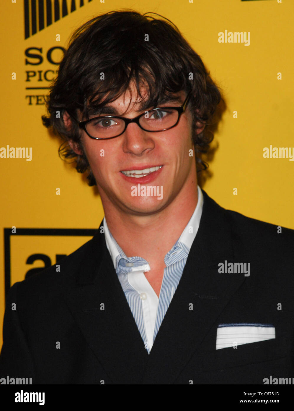 Breaking bad rj mitte hi-res stock photography and images - Alamy