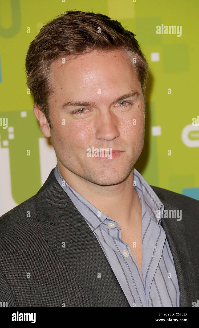 Scott Porter at arrivals for CW Network Upfront Presentation for Fall ...