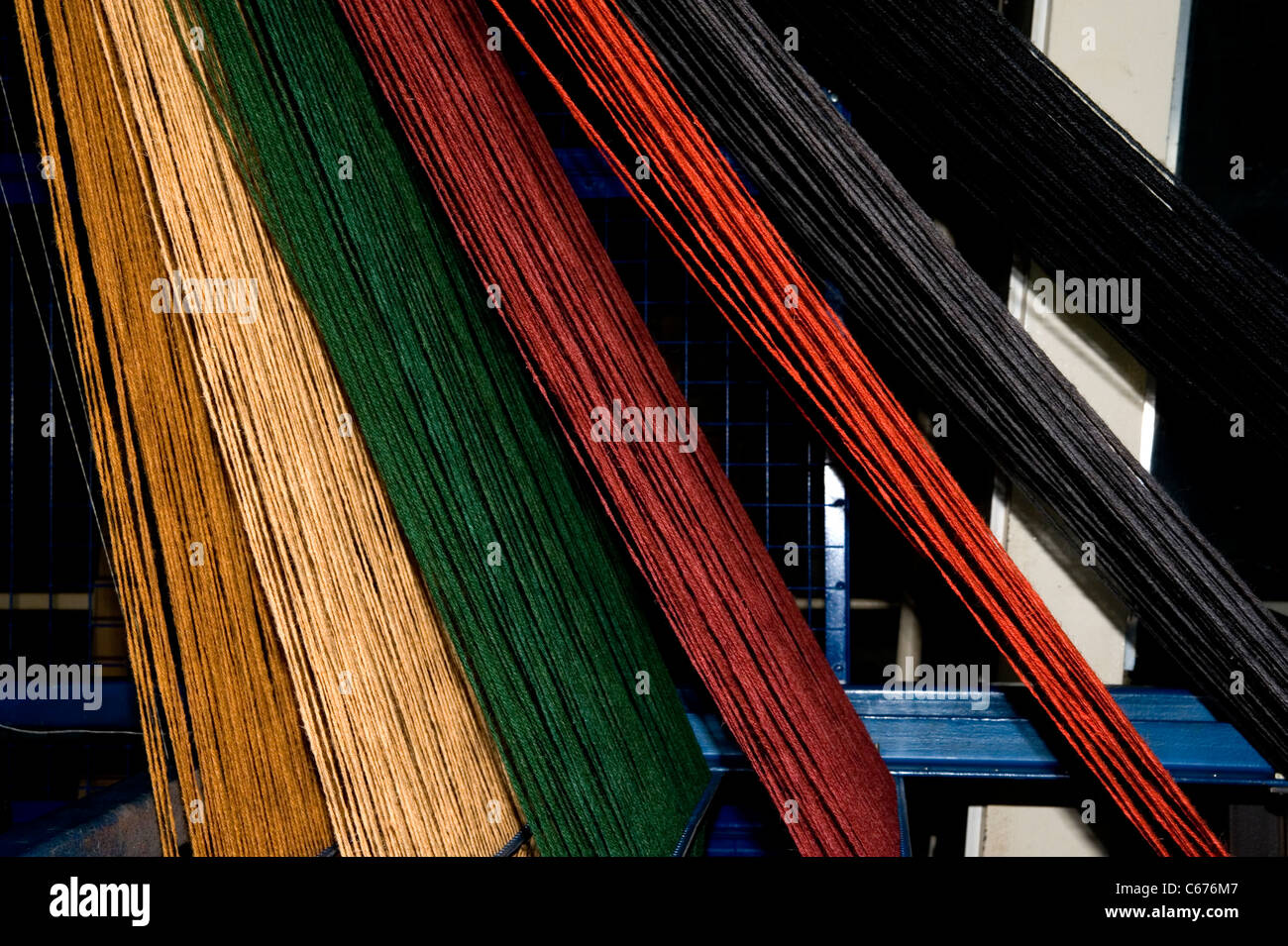 Long threads hi-res stock photography and images - Alamy