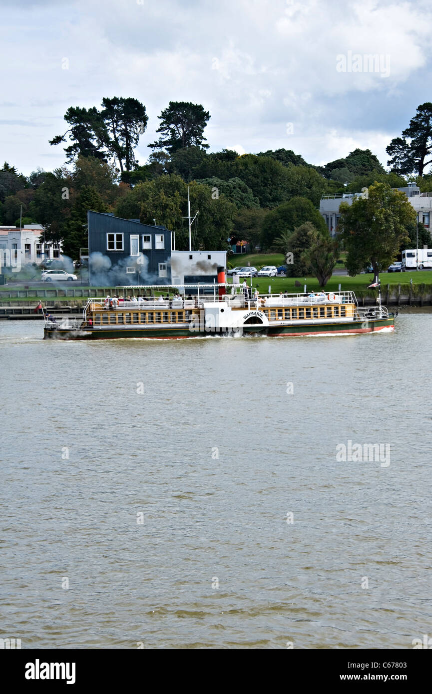 The Paddle Steamer Waimarie Sailing Down The Whanganui River City of ...