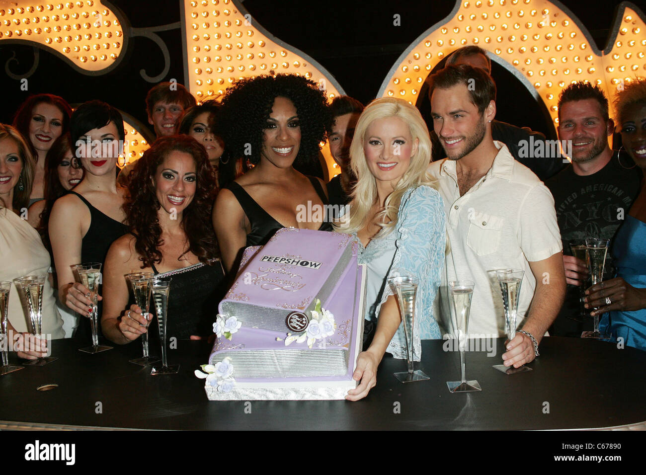 Holly Madison, Josh Strickland, Peepshow Cast at arrivals for Holly Madison and PEEPSHOW ...