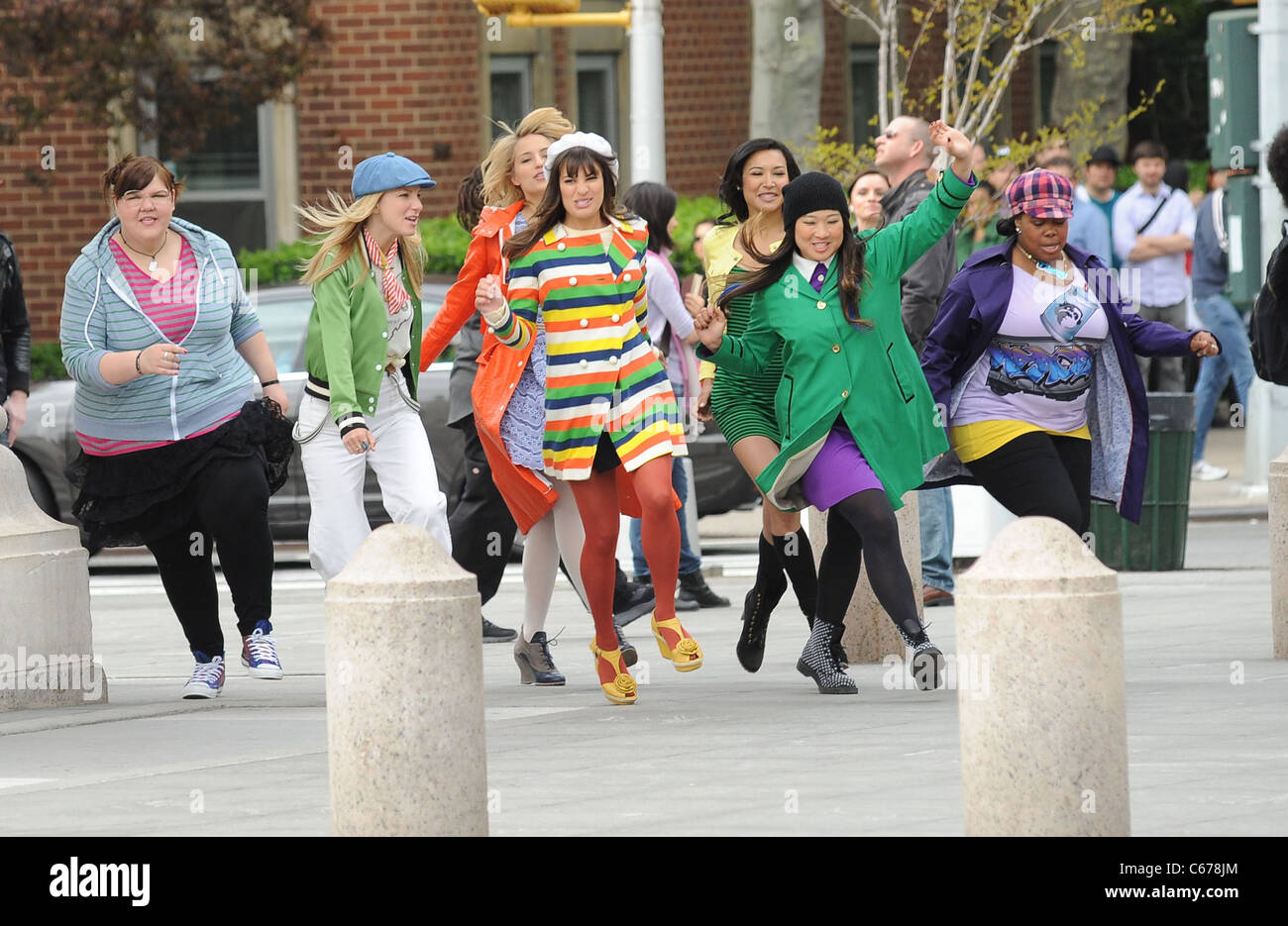 Ashley Fink, Heather Morris, Dianna Agron, Lea Michele, Naya Rivera ...