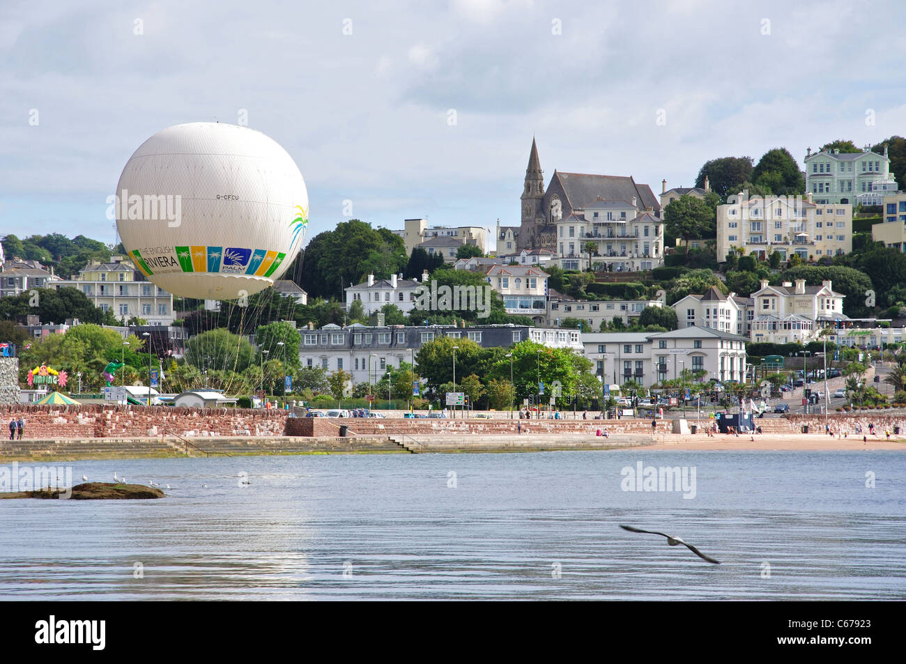 Beachfront showing hot-air balloon, Torquay, Tor Bay, Devon, England ...