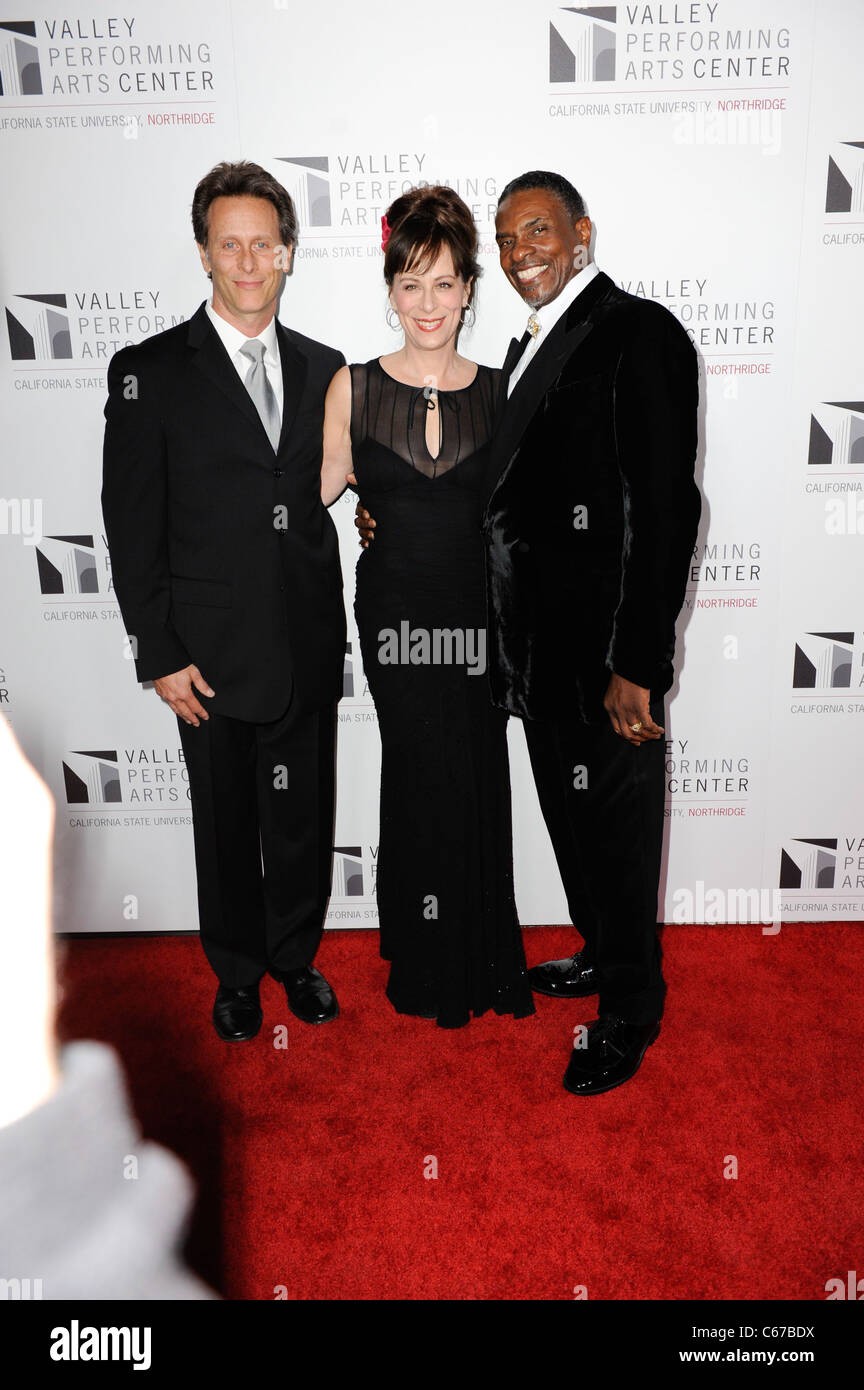 Steven Weber, Jane Kaczmarek, Keith David at arrivals for Opening Gala ...