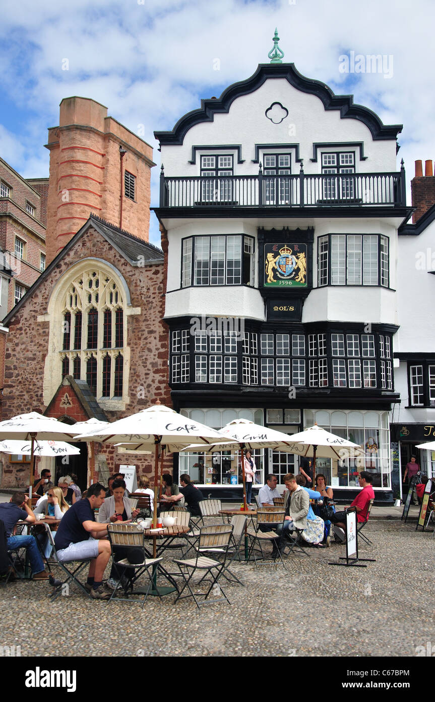 16th century Mol's Coffee House, Cathedral Close, Exeter, Devon ...