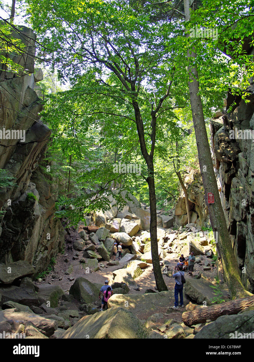 Purgatory Chasm State Park, Massachusetts Stock Photo - Alamy
