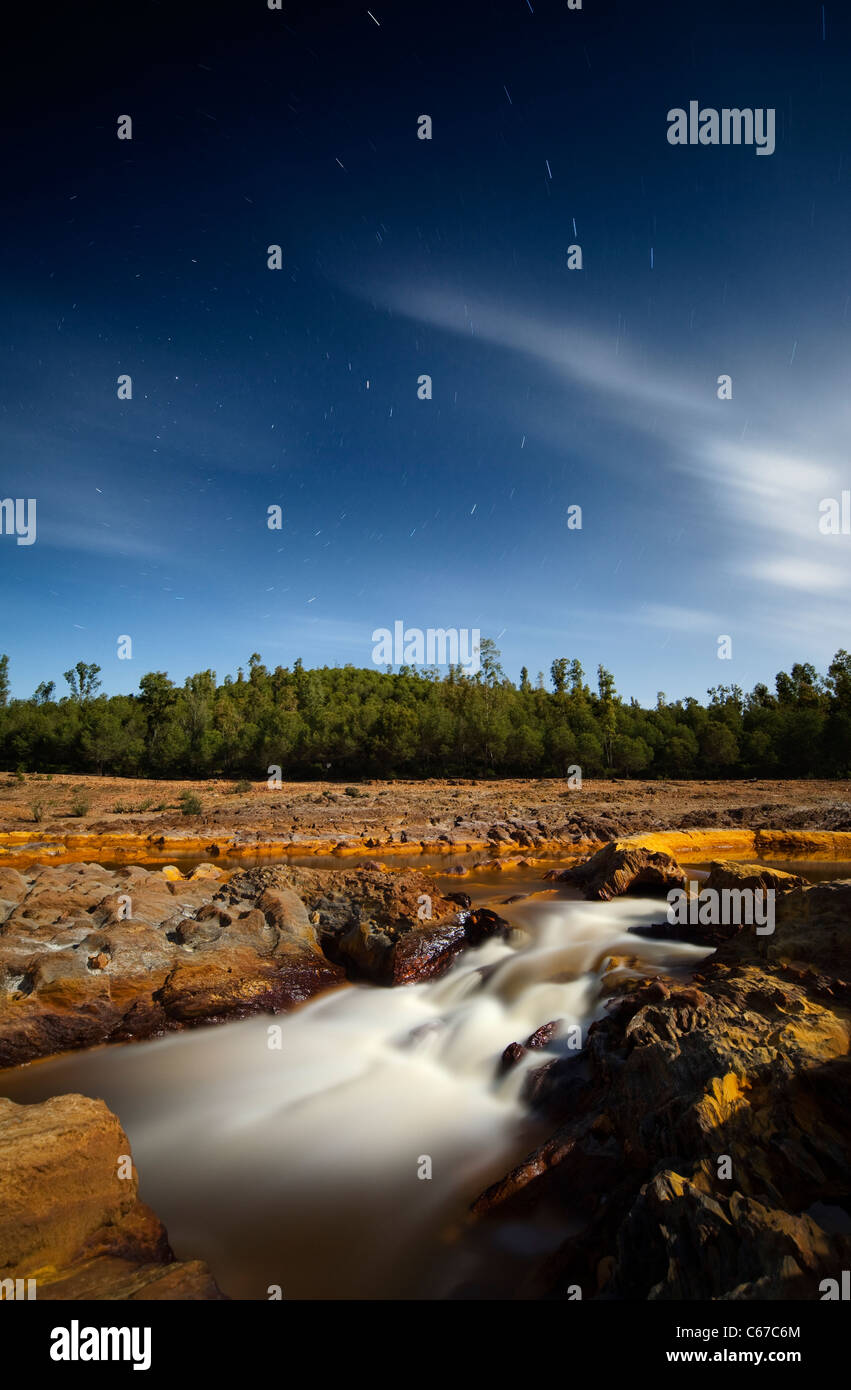 The cascade at night hi-res stock photography and images - Alamy