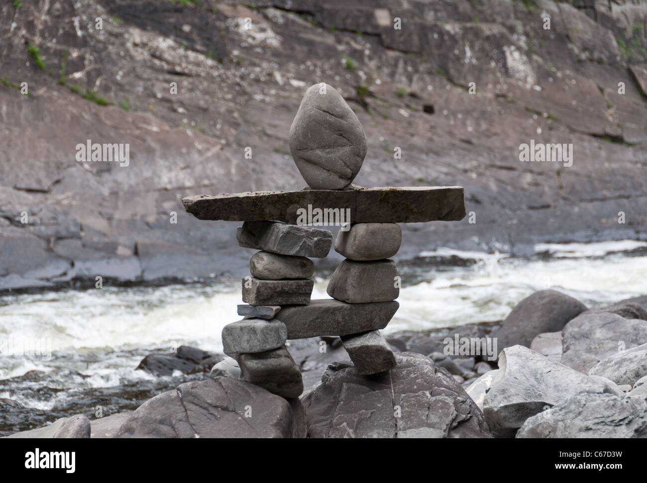 Little stone totem Stock Photo - Alamy