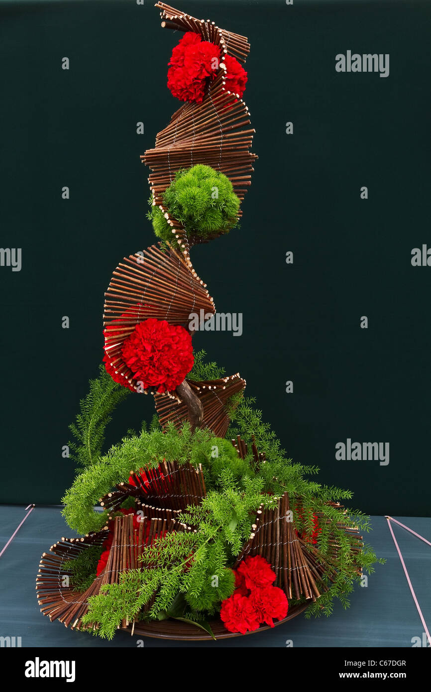 Contemporary Floral Art, plant, minimal plants design, Rikka style ...