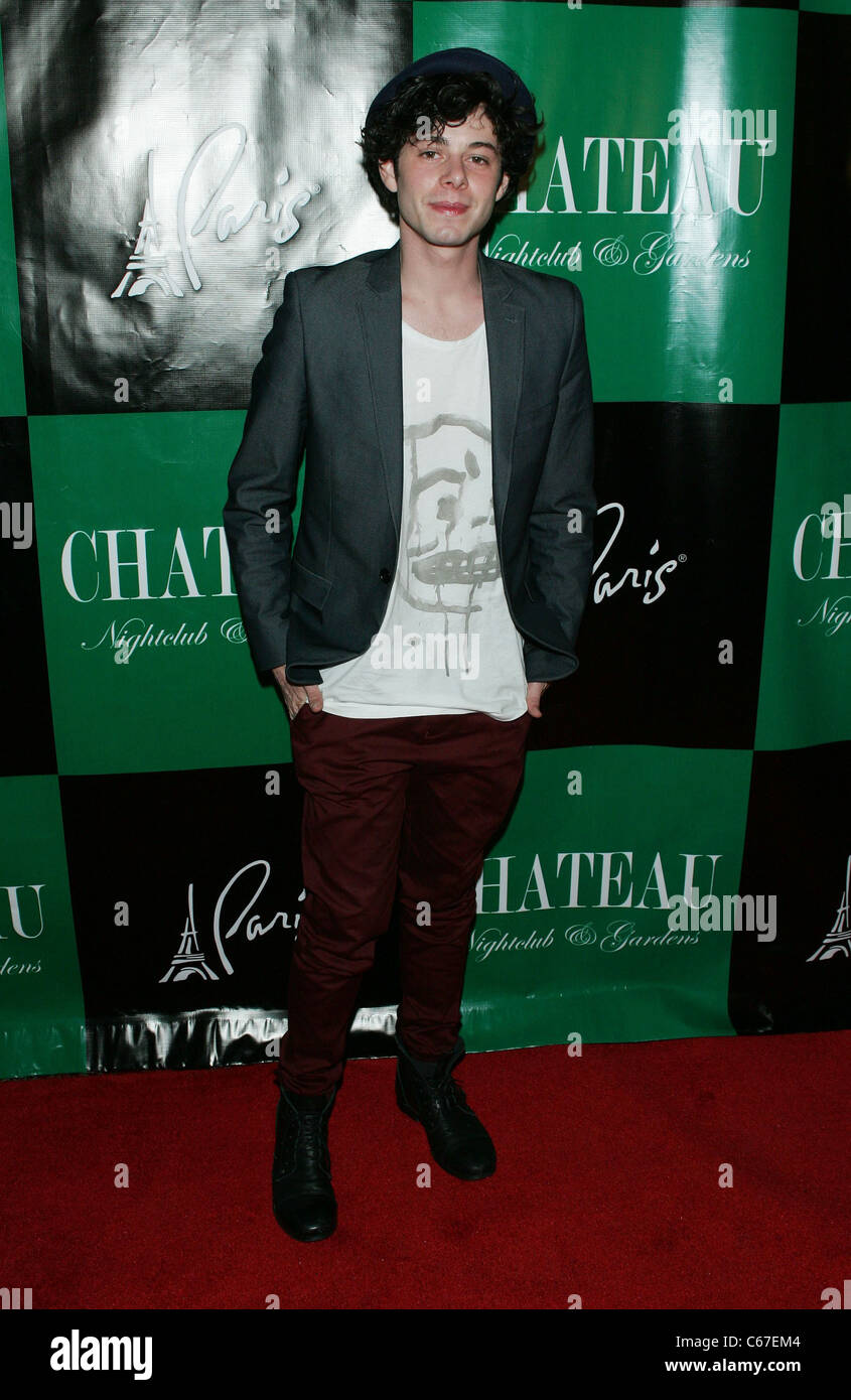 Charlie sheen red carpet hi-res stock photography and images - Alamy