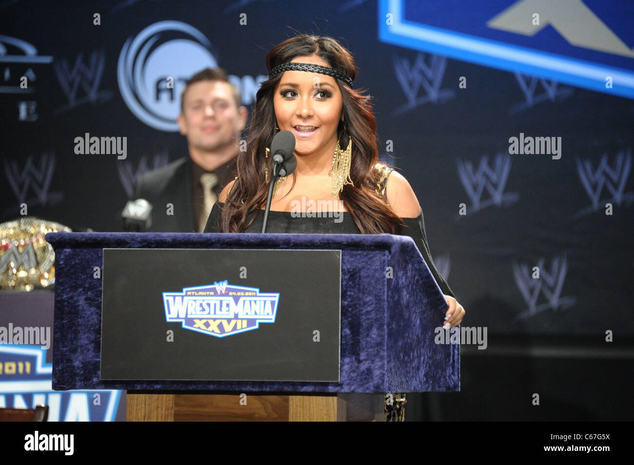Nicole Snooki Polizzi in attendance for WRESTLEMANIA XXVII Press ...