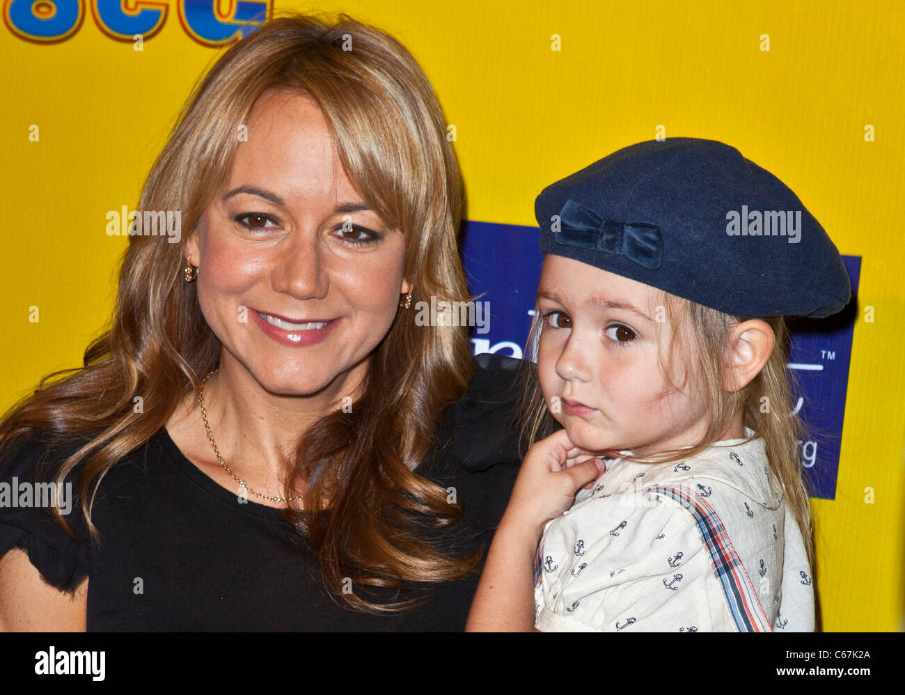 Megyn Price, daughter Grace in attendance for Ringling Bros. & Barnum ...