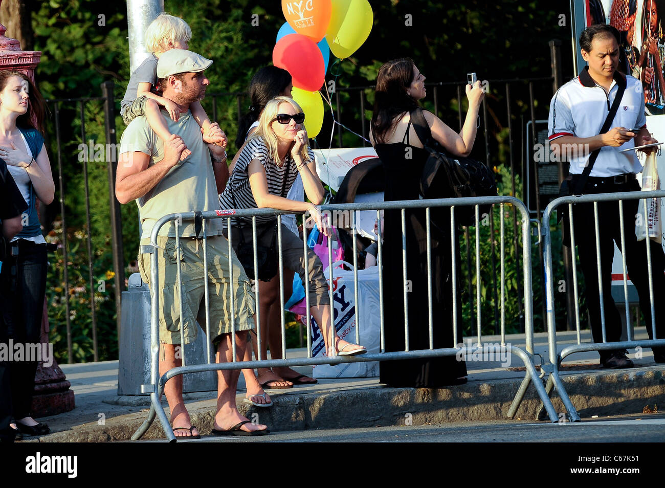 Liev Schreiber, Alexander Schreiber, Naomi Watts, watch the ...