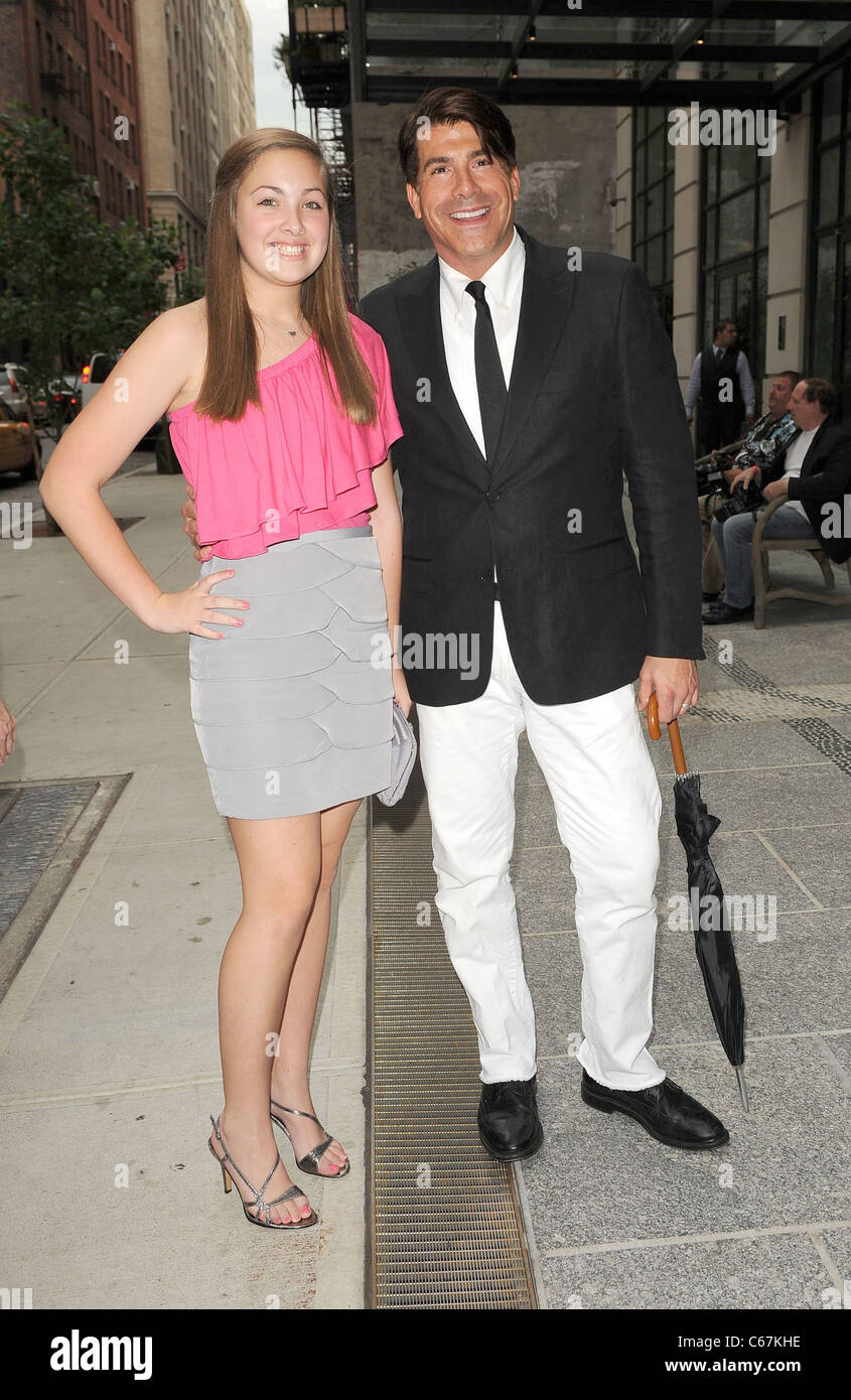 Bryan batt with niece bailey batt hi-res stock photography and images ...