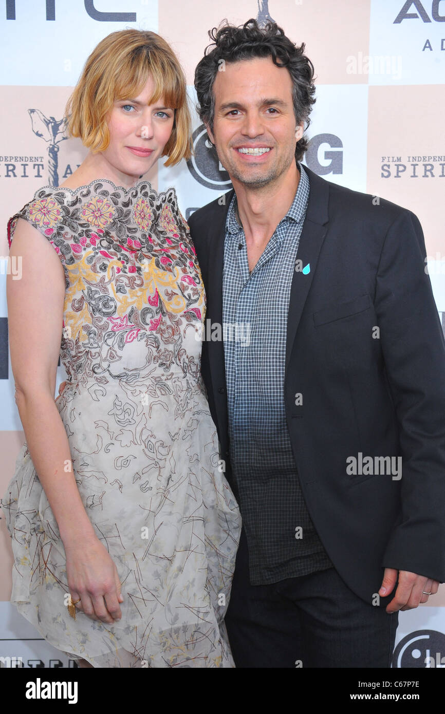 Sunrise Coigney, Mark Ruffalo at arrivals for 2011 Film Independent ...