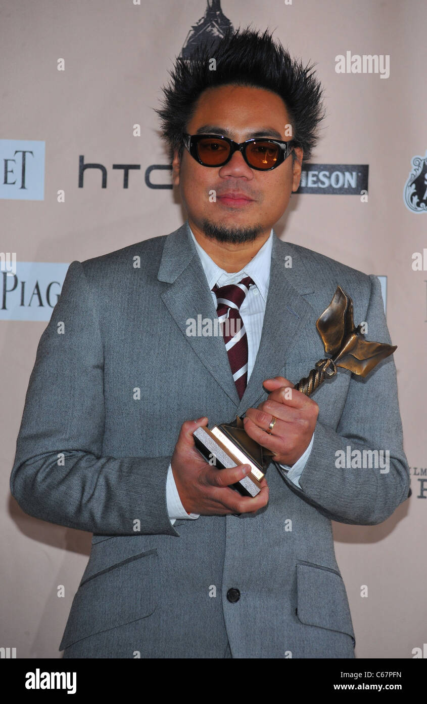 Matthew Libatique, Best Cinematography for Black Swan in the press room ...