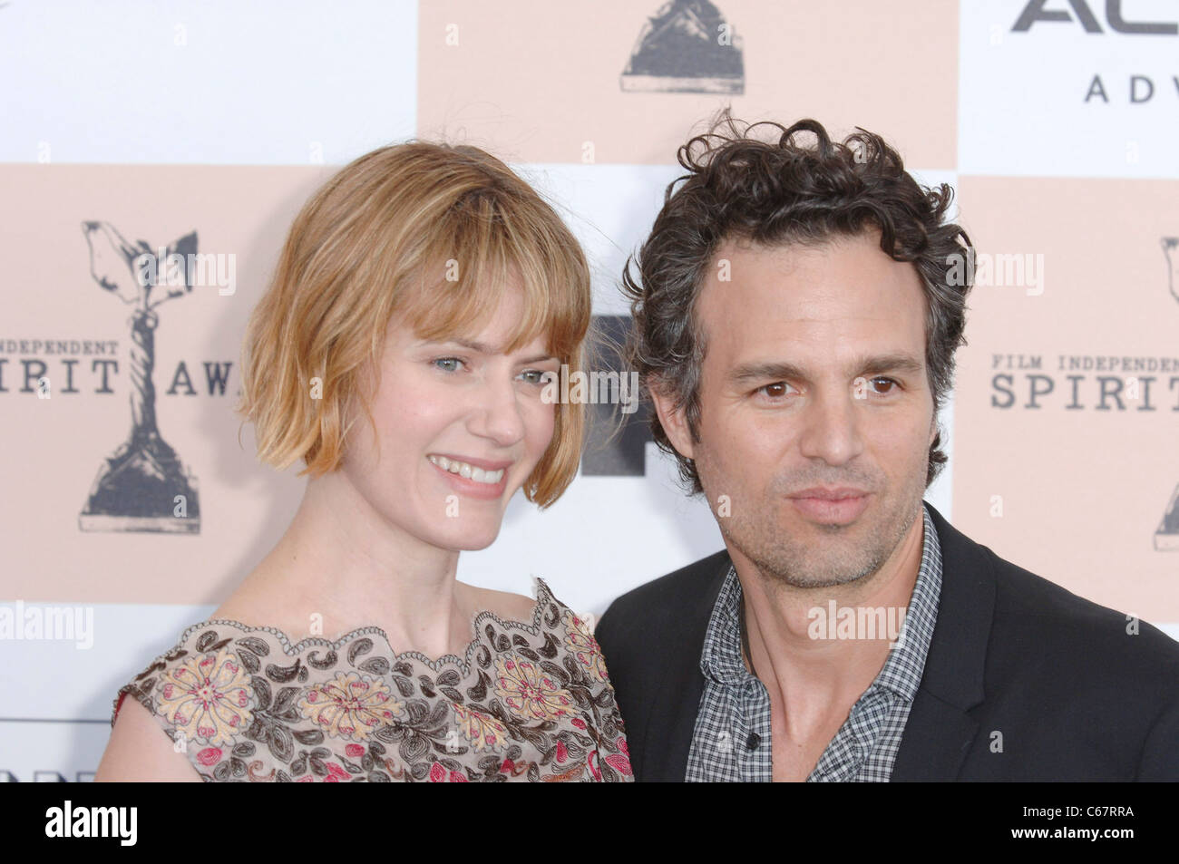 Mark Ruffalo, Sunrise at arrivals for 2011 Film Independent Spirit ...