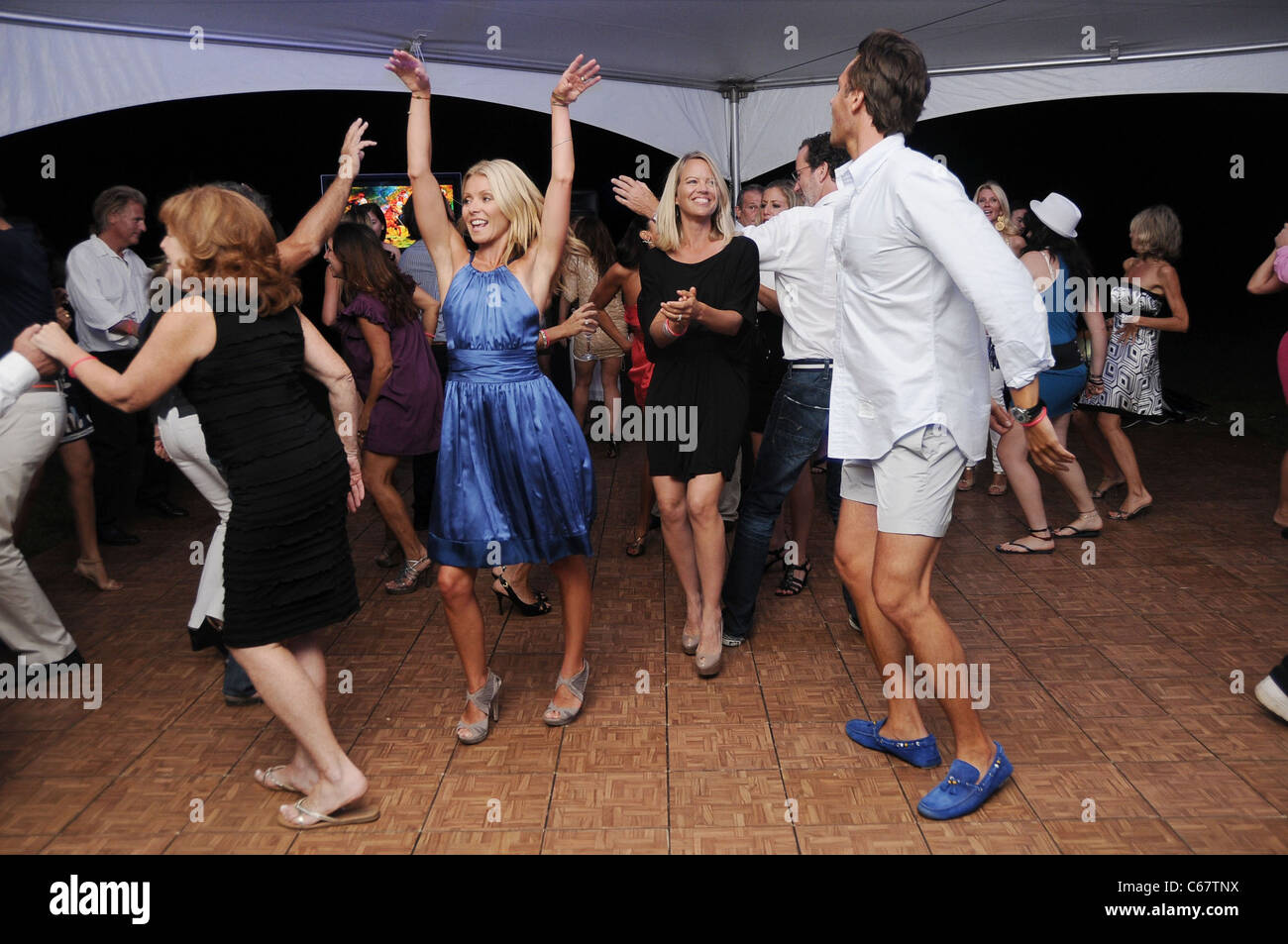 Kelly Ripa in attendance for Amaryllis Farm Equine Rescue Benefit Dance ...